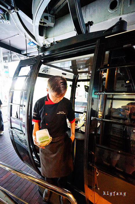 [新加坡纜車] 纜車空中晚宴 @ 與情人在纜車共度晚餐、共享夕陽，甜蜜加溫～ - 樂活的大方